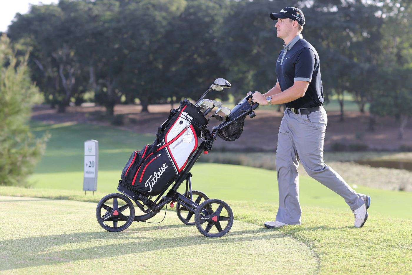 How to Choose a Golf Push Cart | Caddie Wheel